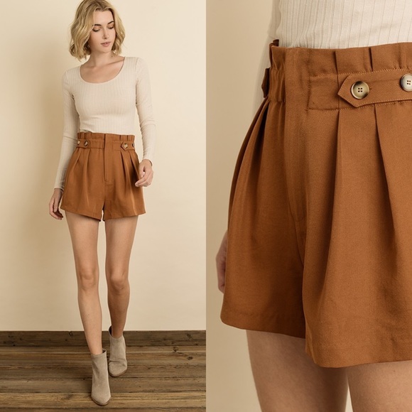 Dash of Pink | Shorts | Highwaisted Pleated Shorts Rust | Poshmark